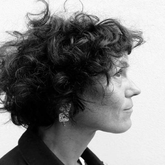 Pia Valentinis - Avenauta